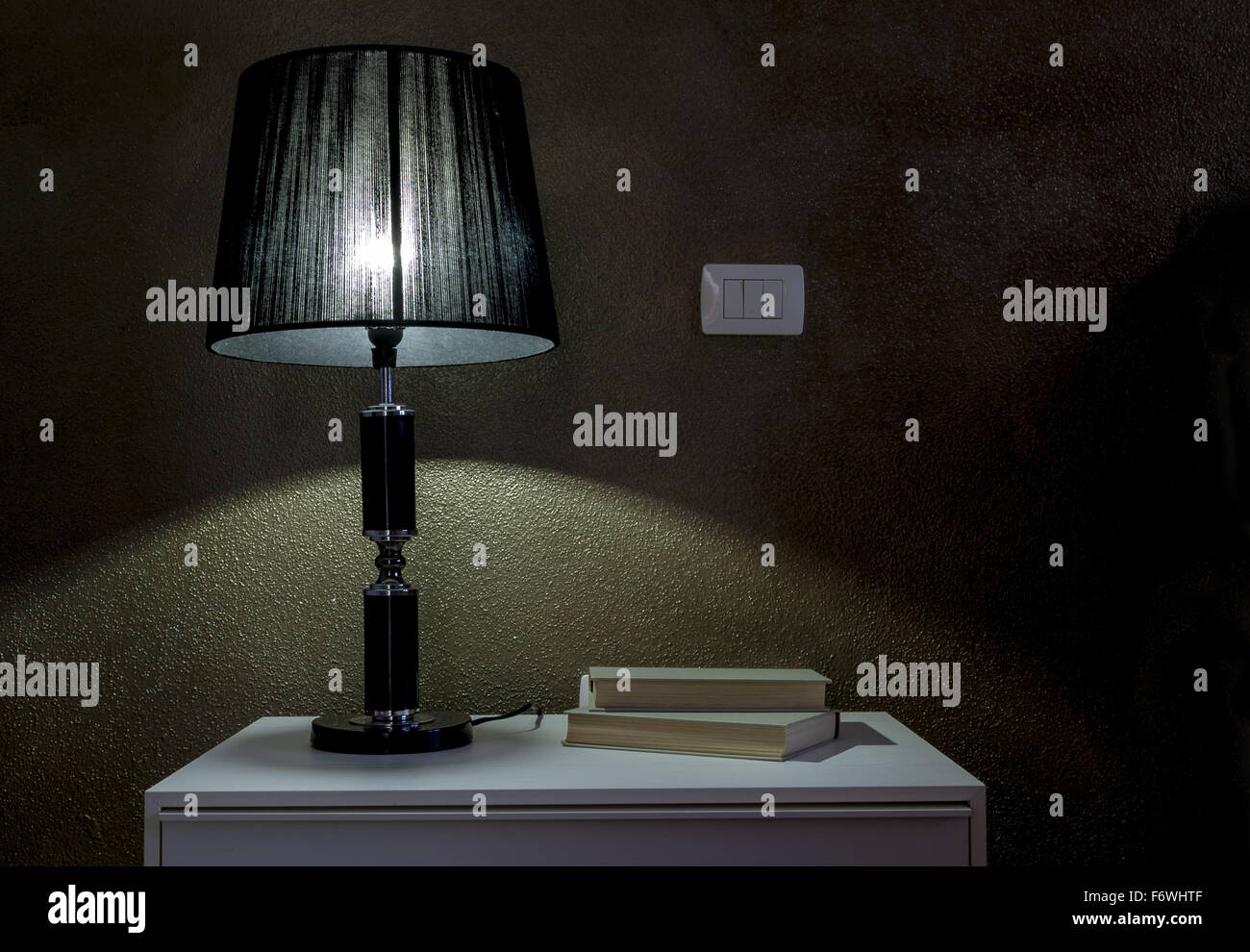 Reading lamp hi-res stock photography and images - Alamy