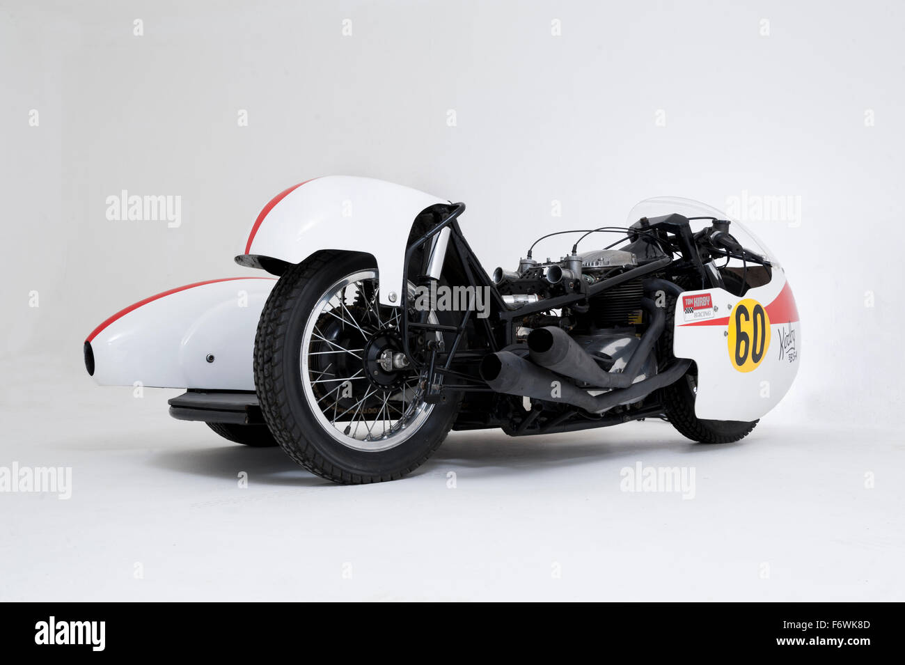 Classic sidecar racing hi-res stock photography and images - Alamy