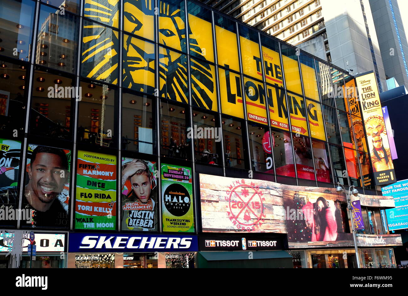 New York City: Advertising signs cover the glass walls of the Marriott ...