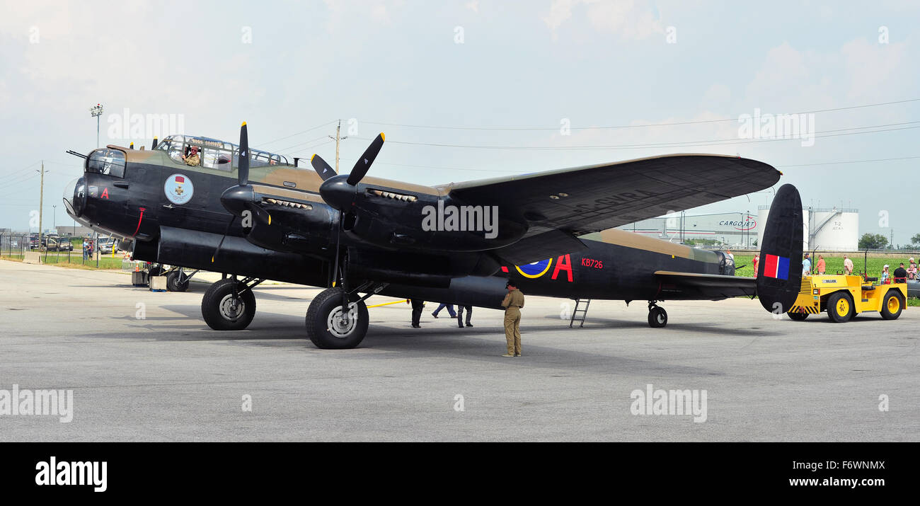 Canadian lancaster bomber hi-res stock photography and images - Alamy