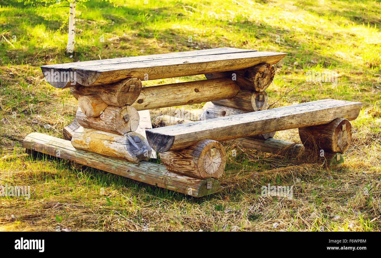 Picnic table camping hi-res stock photography and images - Alamy