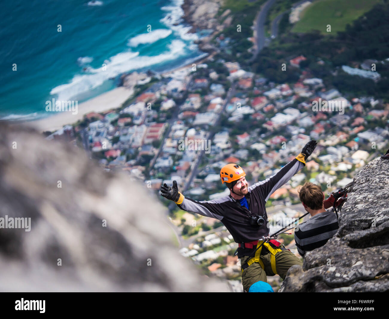 Man abseiling hi-res stock photography and images - Alamy