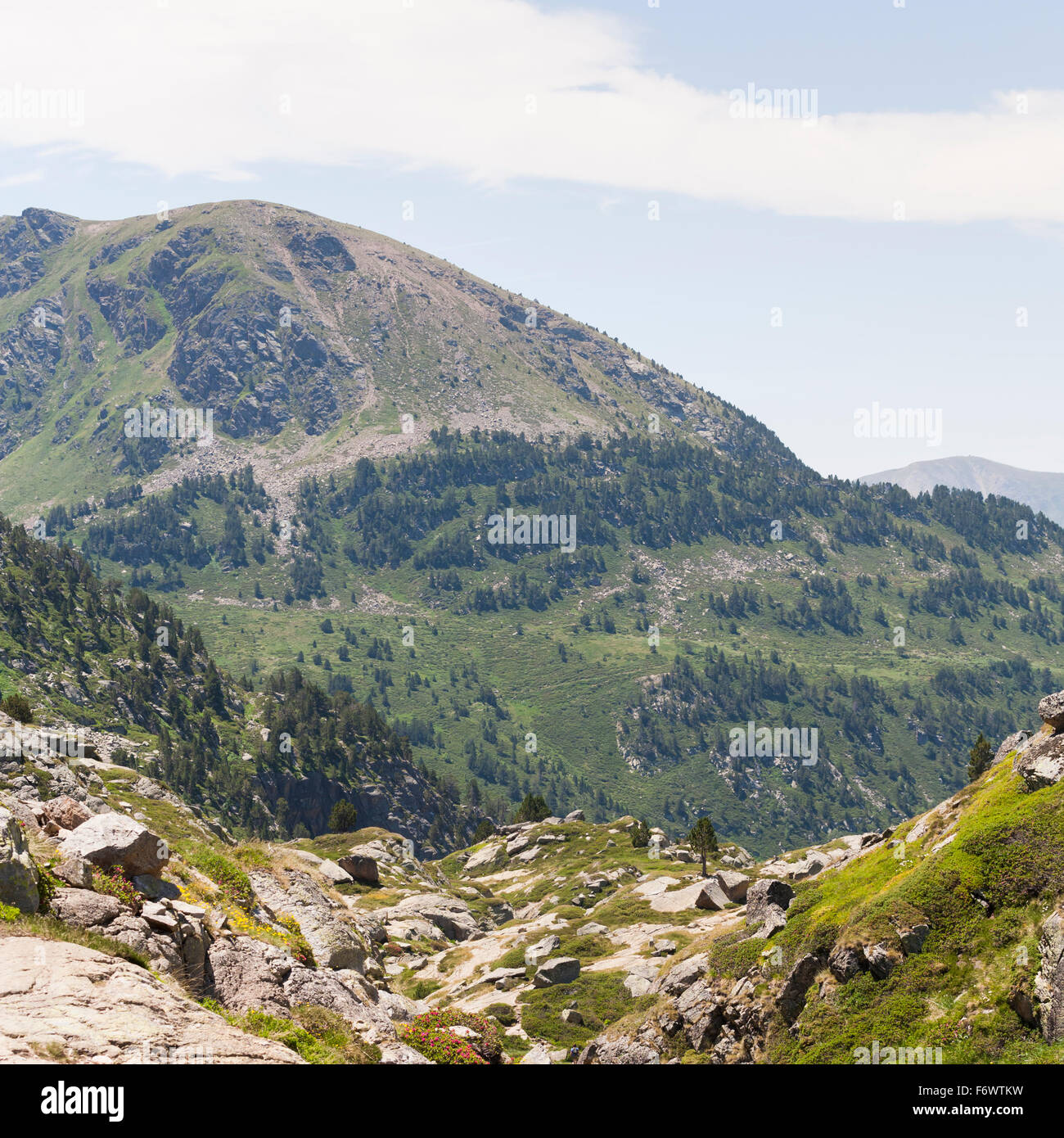 Square rock mountain hi-res stock photography and images - Alamy