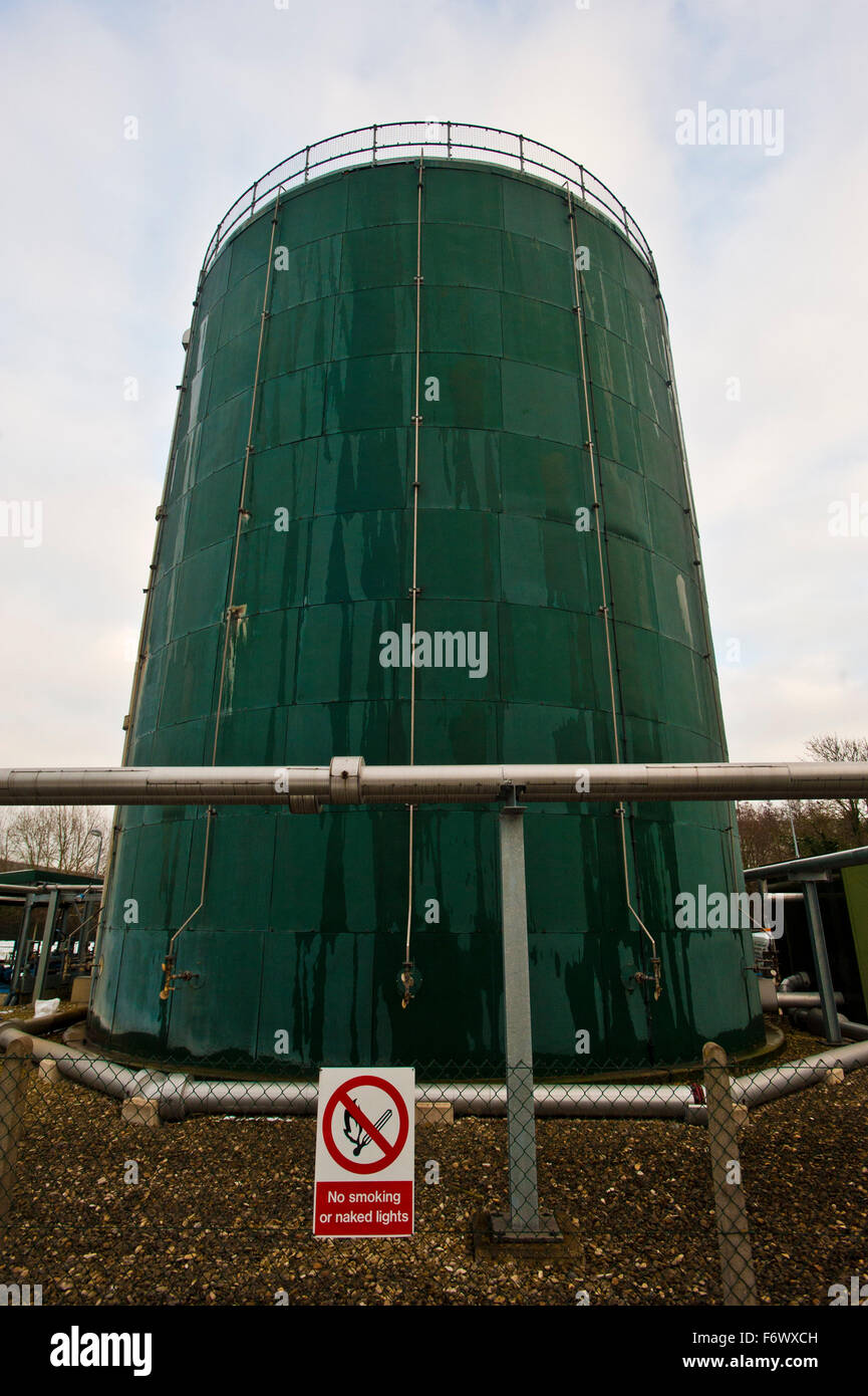 Poo-Power: The UK's first bio-methane to grid plant and one of two in ...