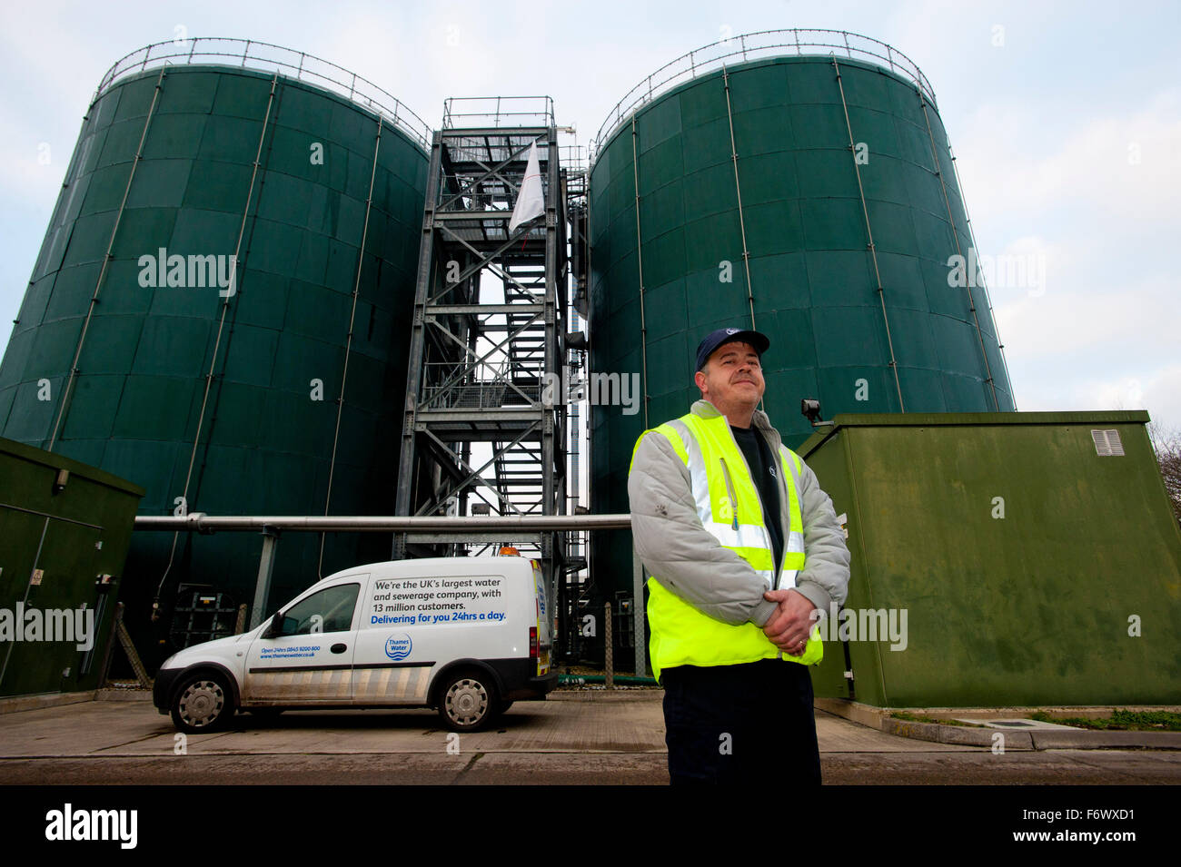 Poo-Power: The UK's first bio-methane to grid plant and one of two in ...