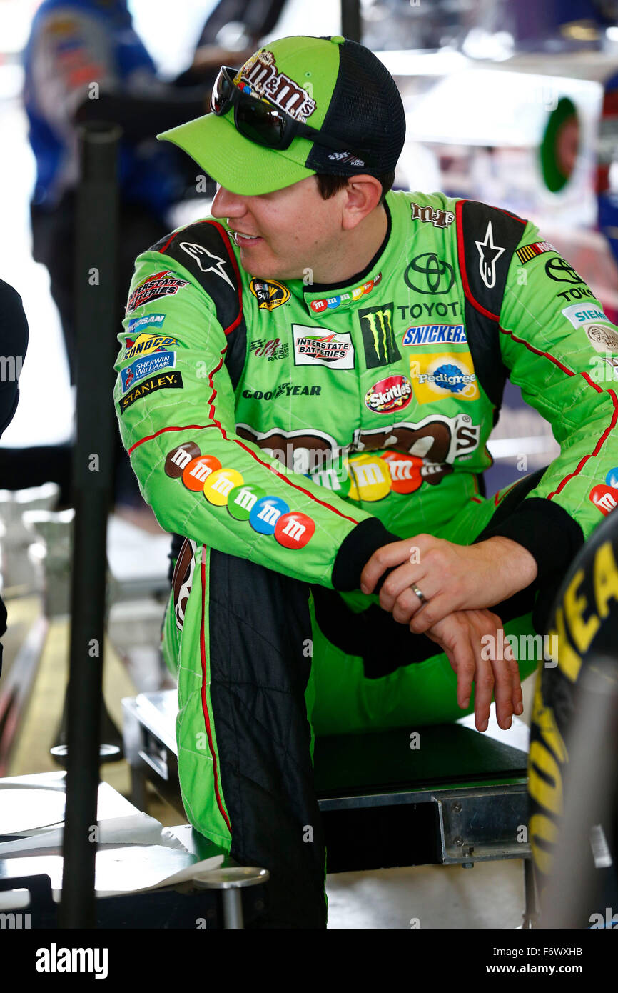 Kyle busch homestead 2015 hi-res stock photography and images - Alamy