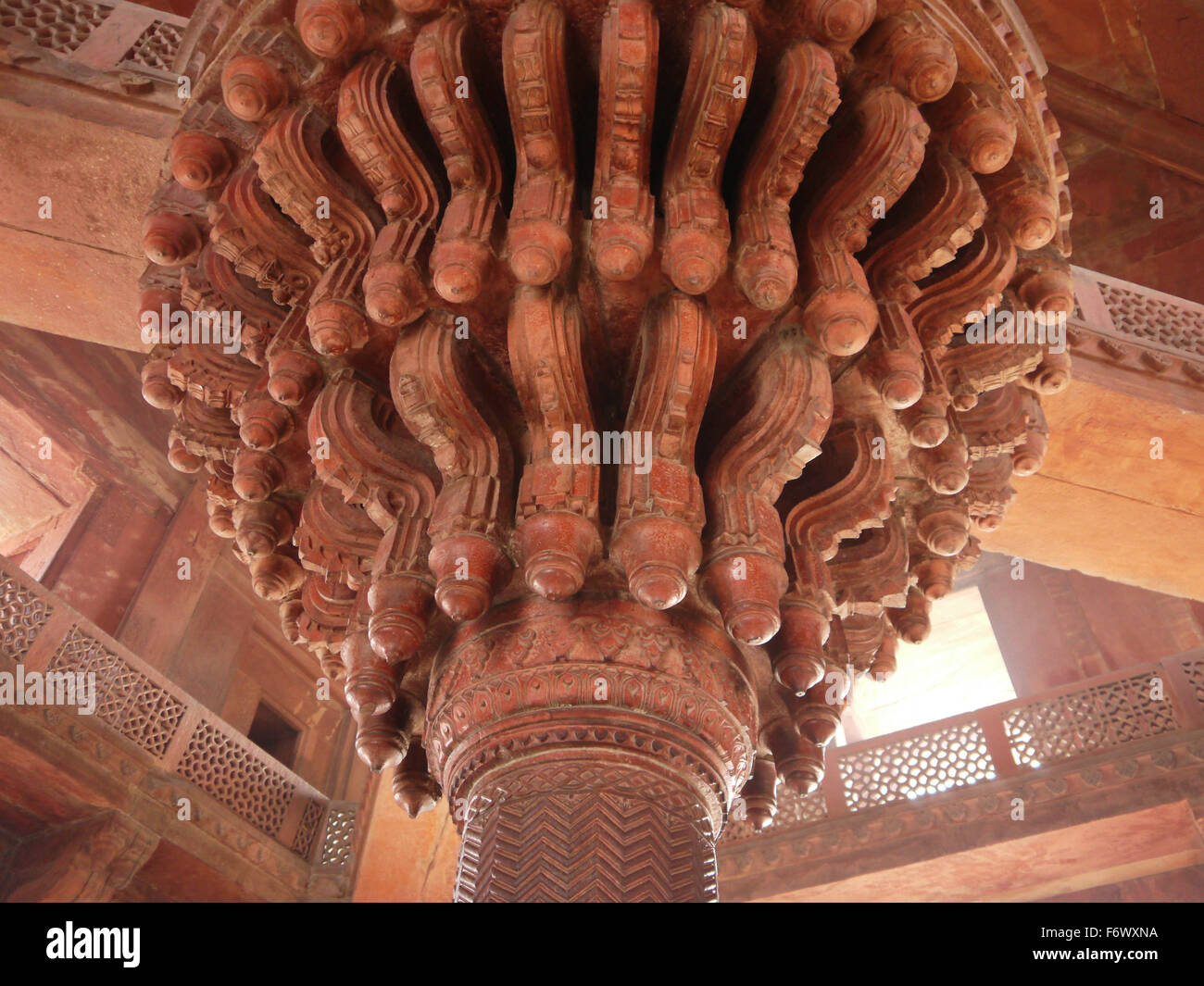 Redstone building hi-res stock photography and images - Alamy