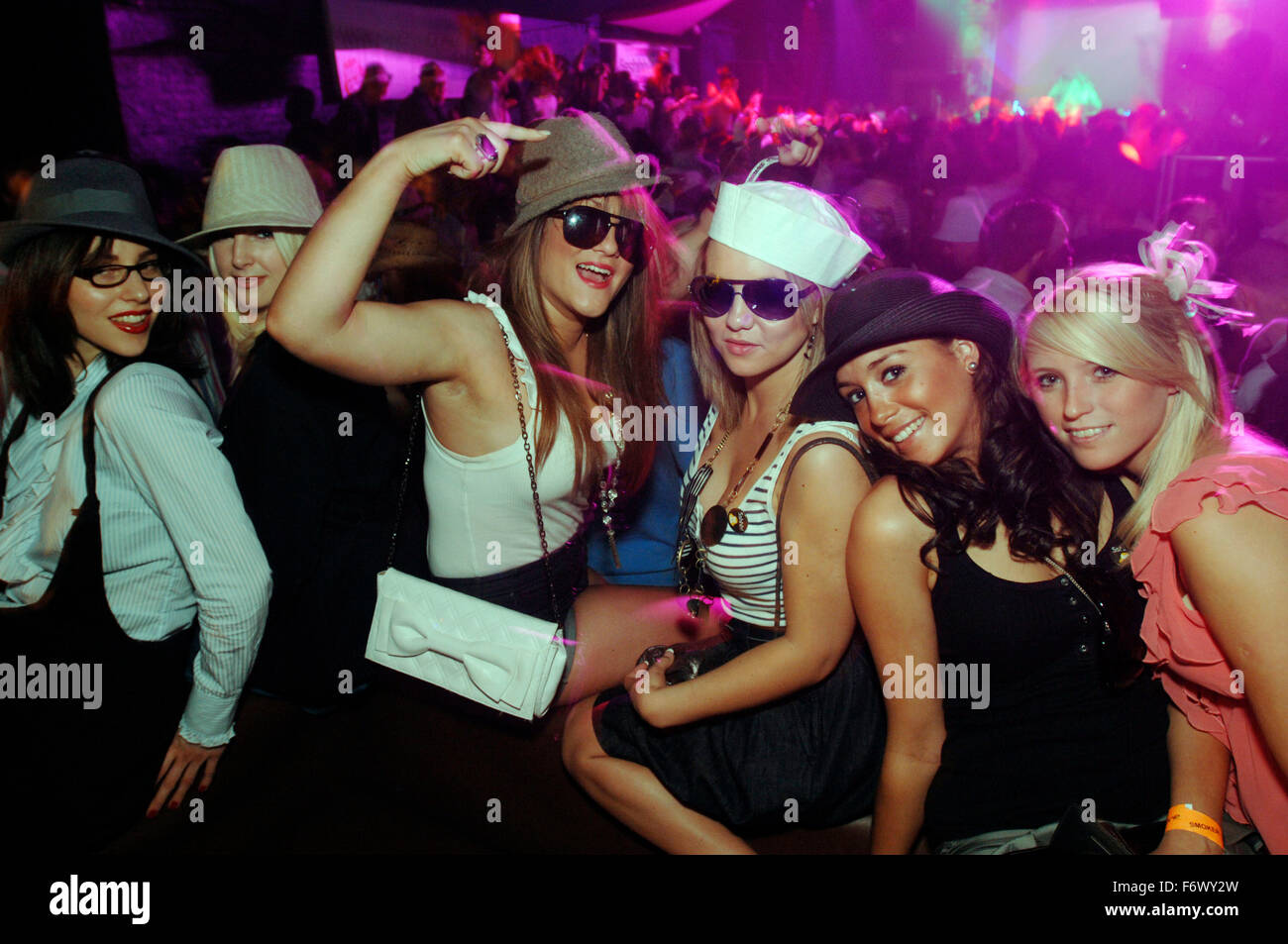 Hat-Club @ Seone, 41-43 St Thomas Street, London, SE1 3QX 11pm-6am ...