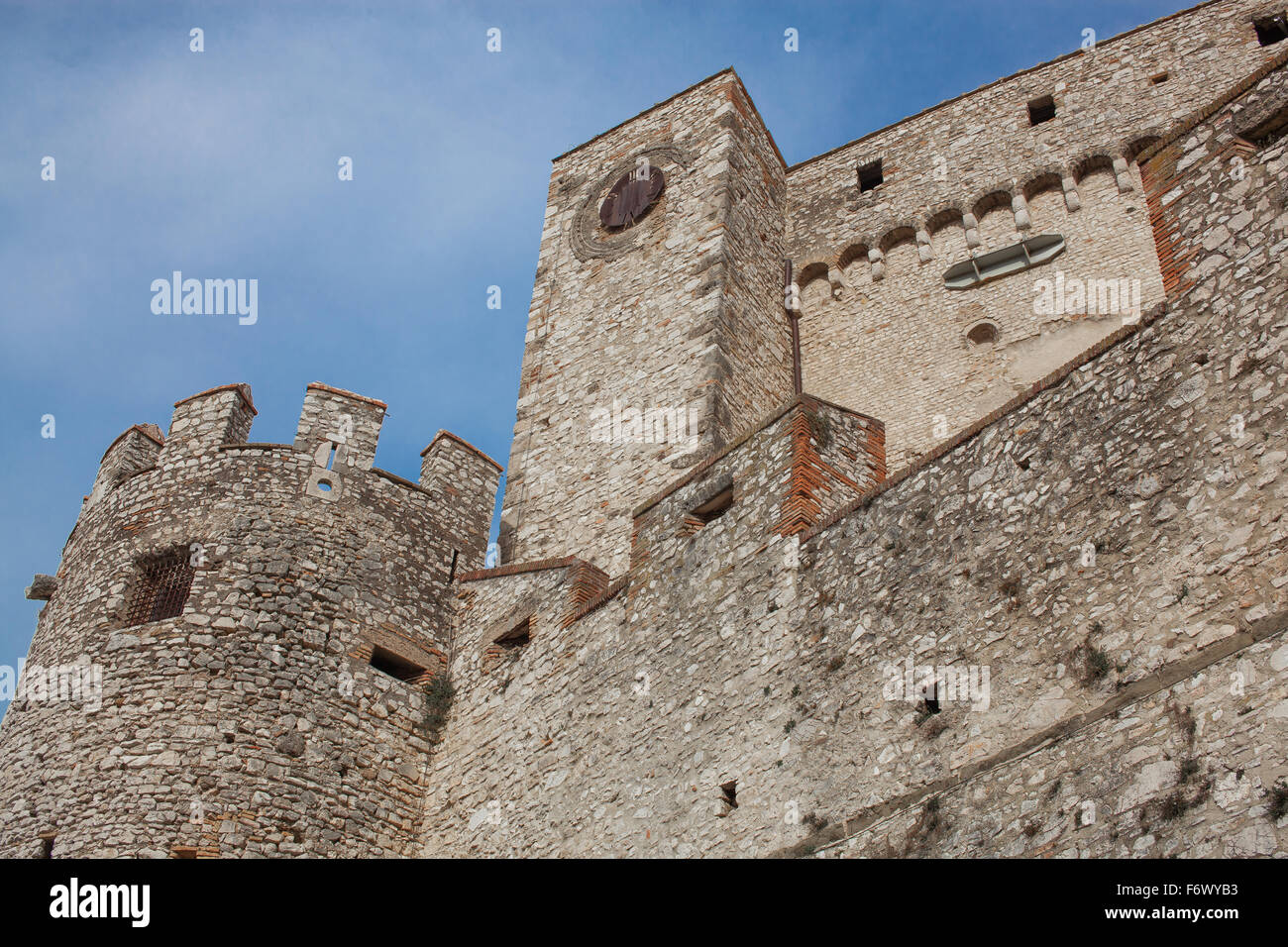Medieval castle tower hi-res stock photography and images - Alamy