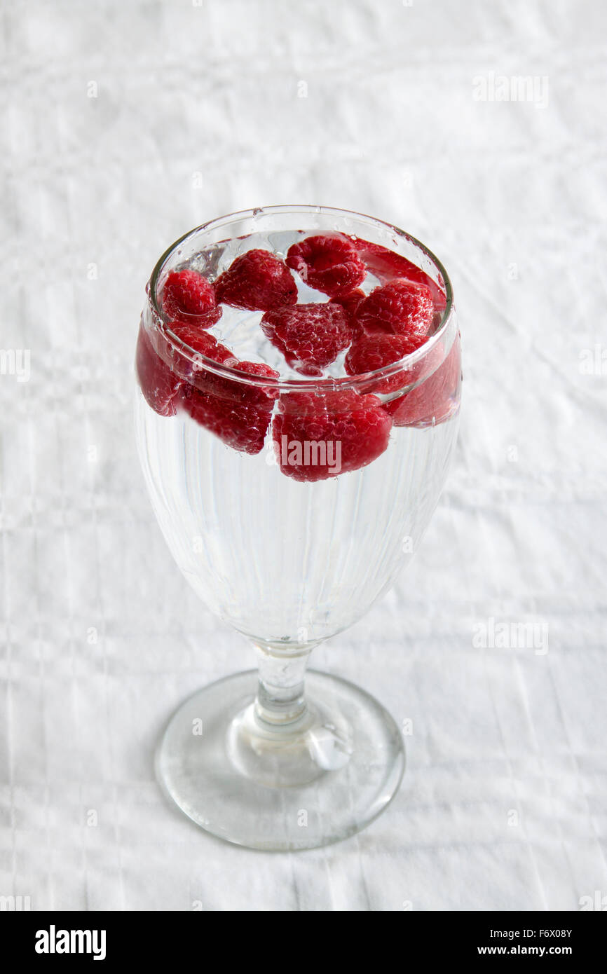 Raspberry beverage hi-res stock photography and images - Alamy