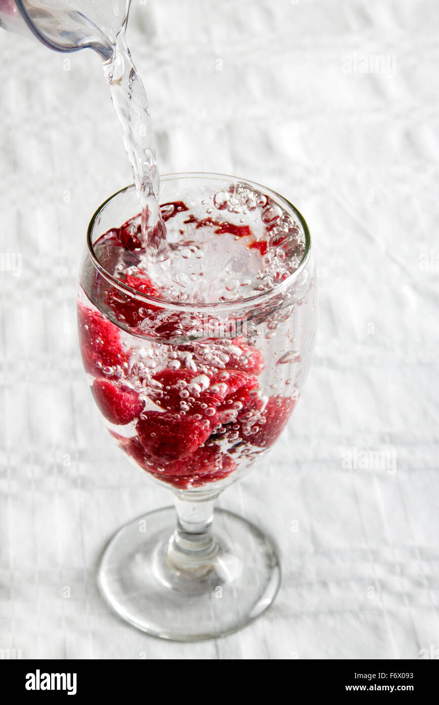 Raspberry beverage hi-res stock photography and images - Alamy