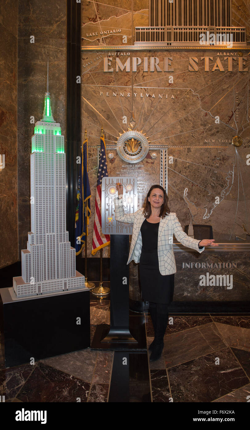 New York, NY, USA. 20th Nov, 2015. DEBORAH MARTON, Executive Director ...