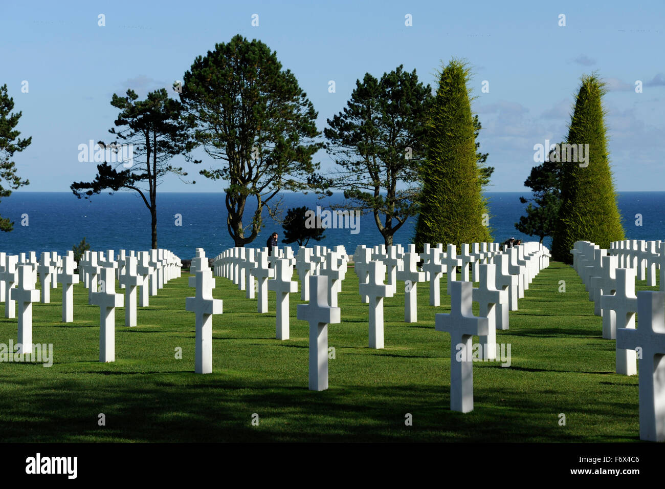 D Day,Graves in Normandy American Cemetery,Omaha Beach,Colleville-sur ...