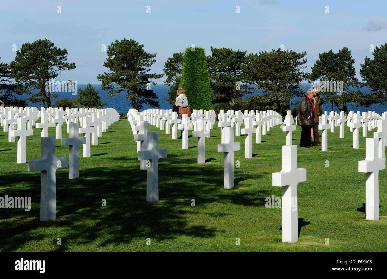D Day,Graves in Normandy American Cemetery,Omaha Beach,Colleville-sur ...