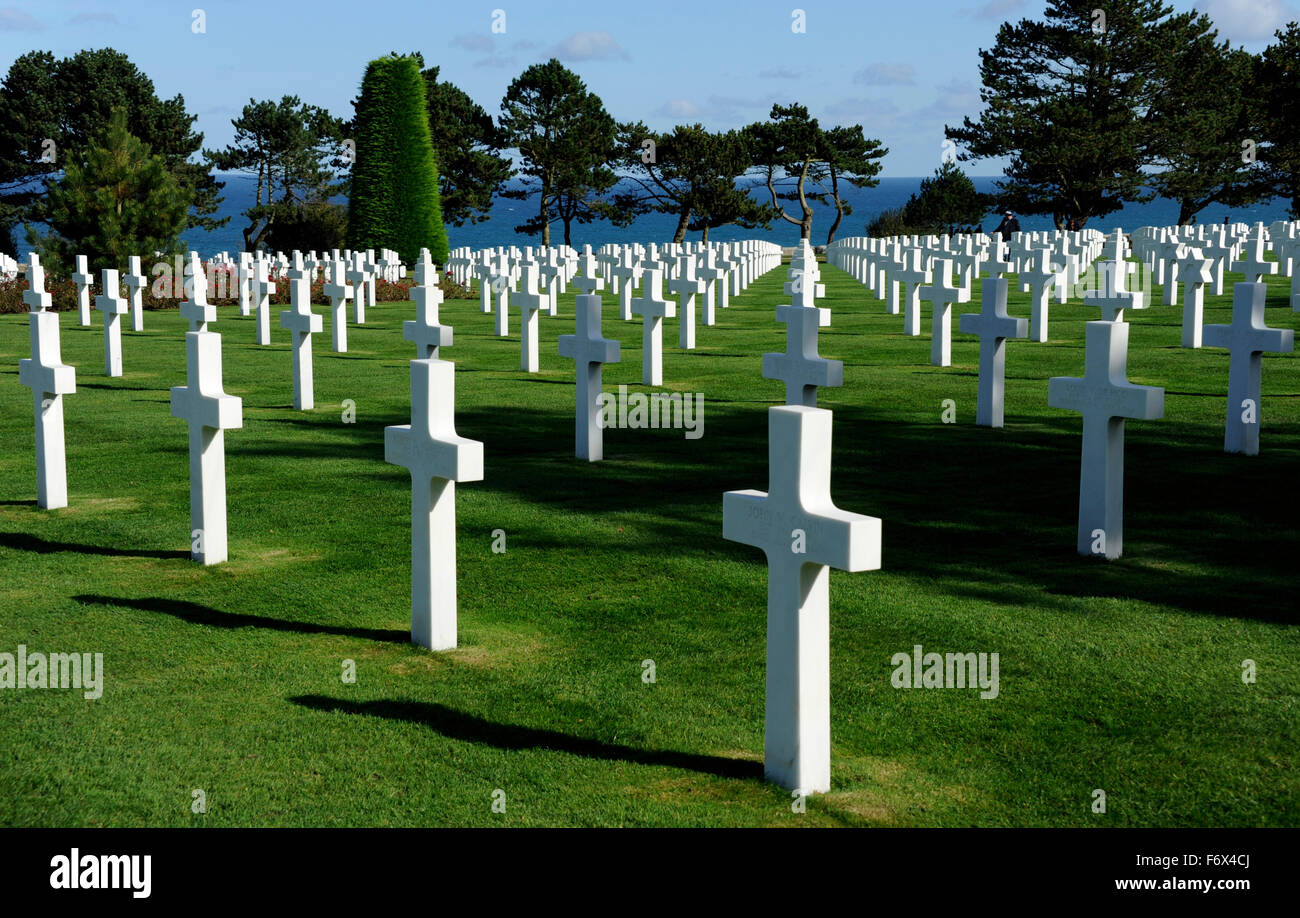 D Day,Graves in Normandy American Cemetery,Omaha Beach,Colleville-sur ...