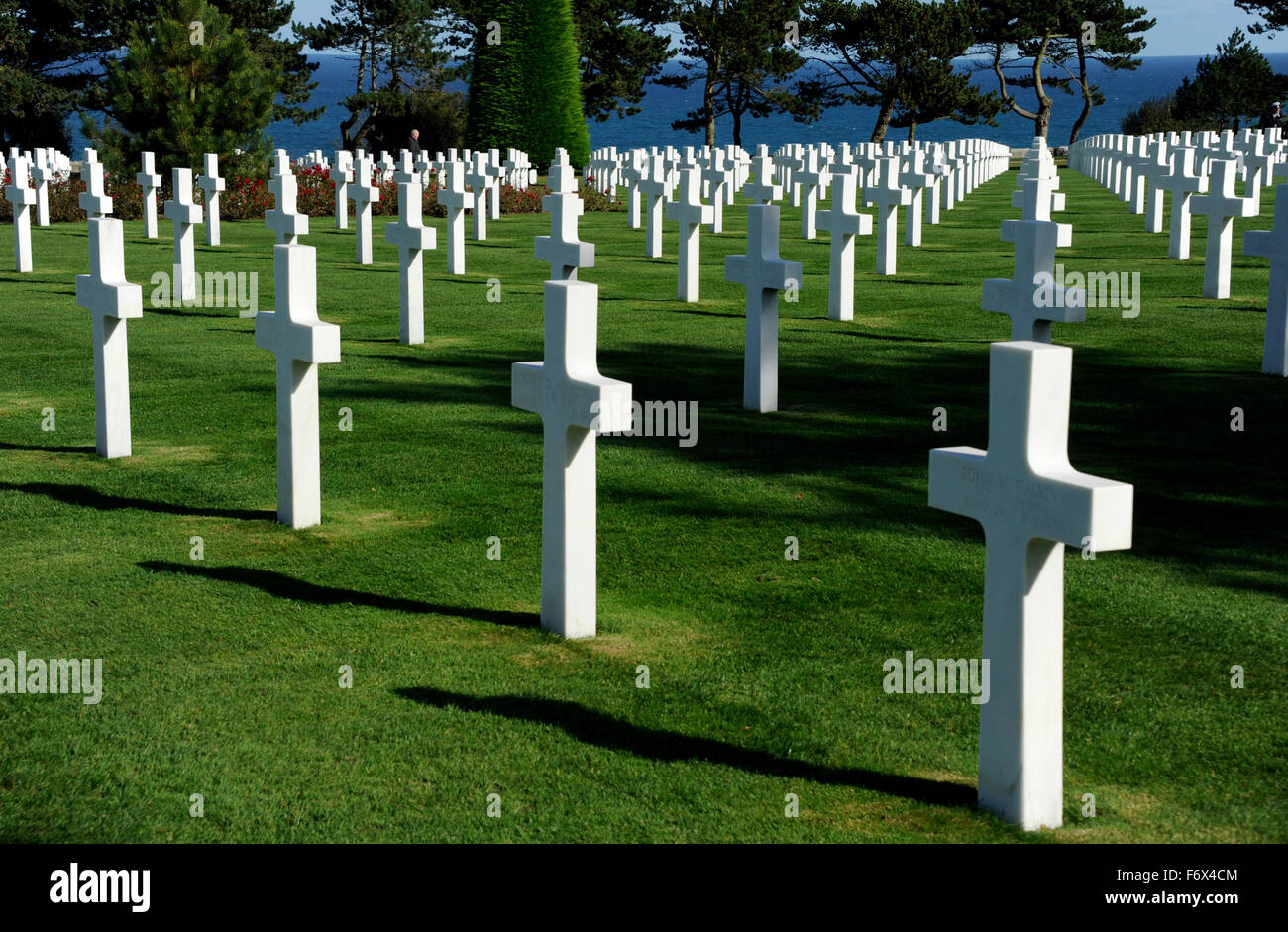 D Day,Graves in Normandy American Cemetery,Omaha Beach,Colleville-sur ...