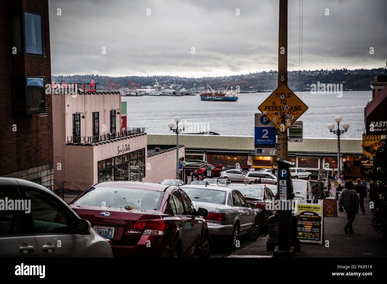 Seattle harbor hi-res stock photography and images - Alamy