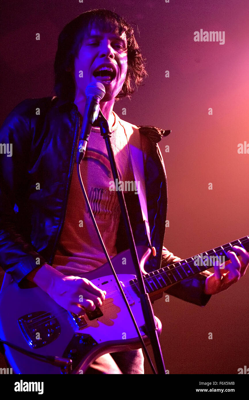 Rock cribs hi-res stock photography and images - Alamy