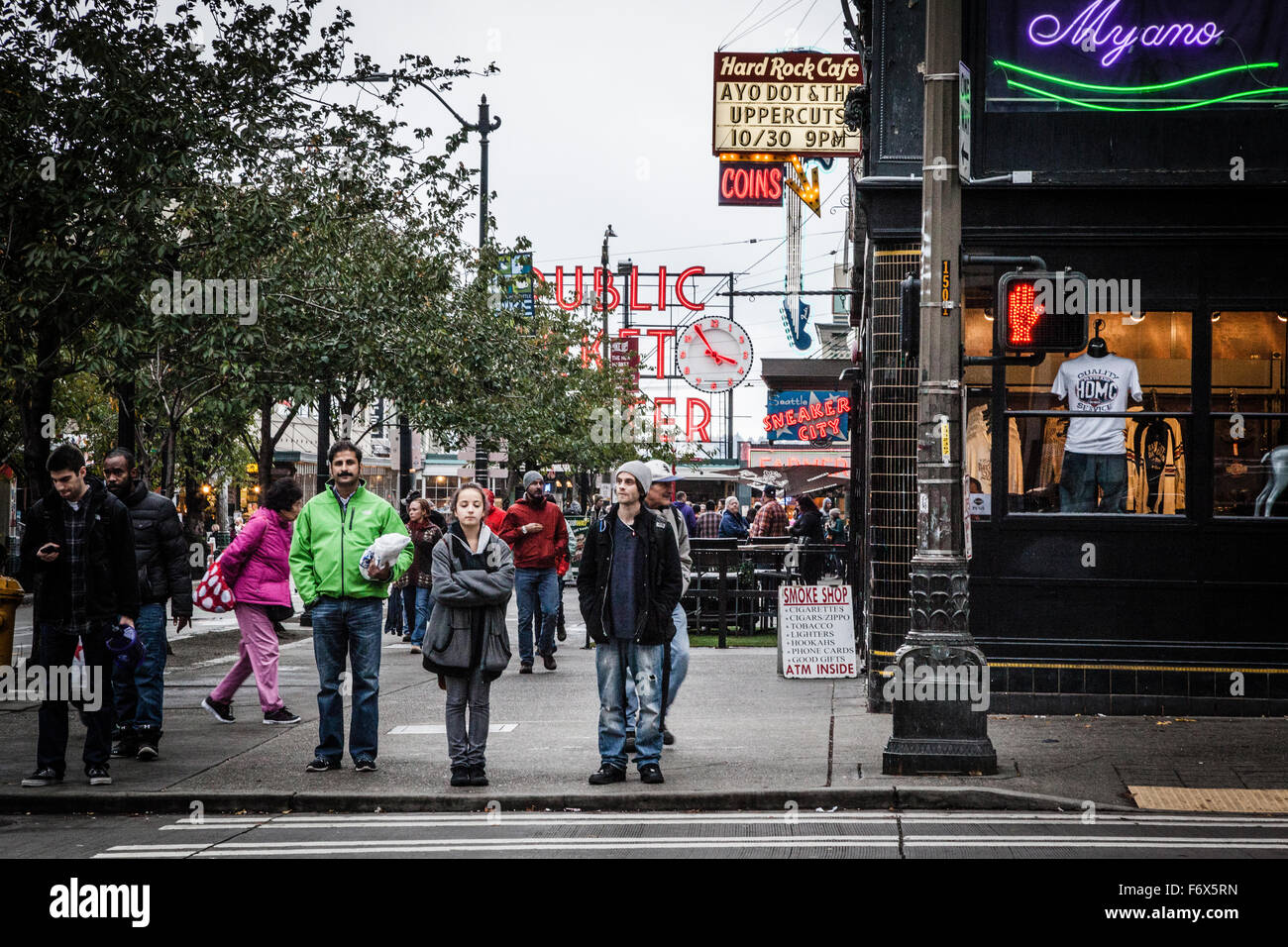 People walking in front of Seattle's Pike Place Market Stock Photo - Alamy