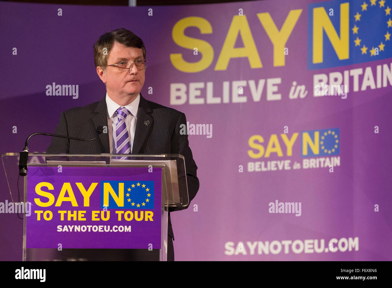 Nigel farage speaks event in hi-res stock photography and images - Alamy