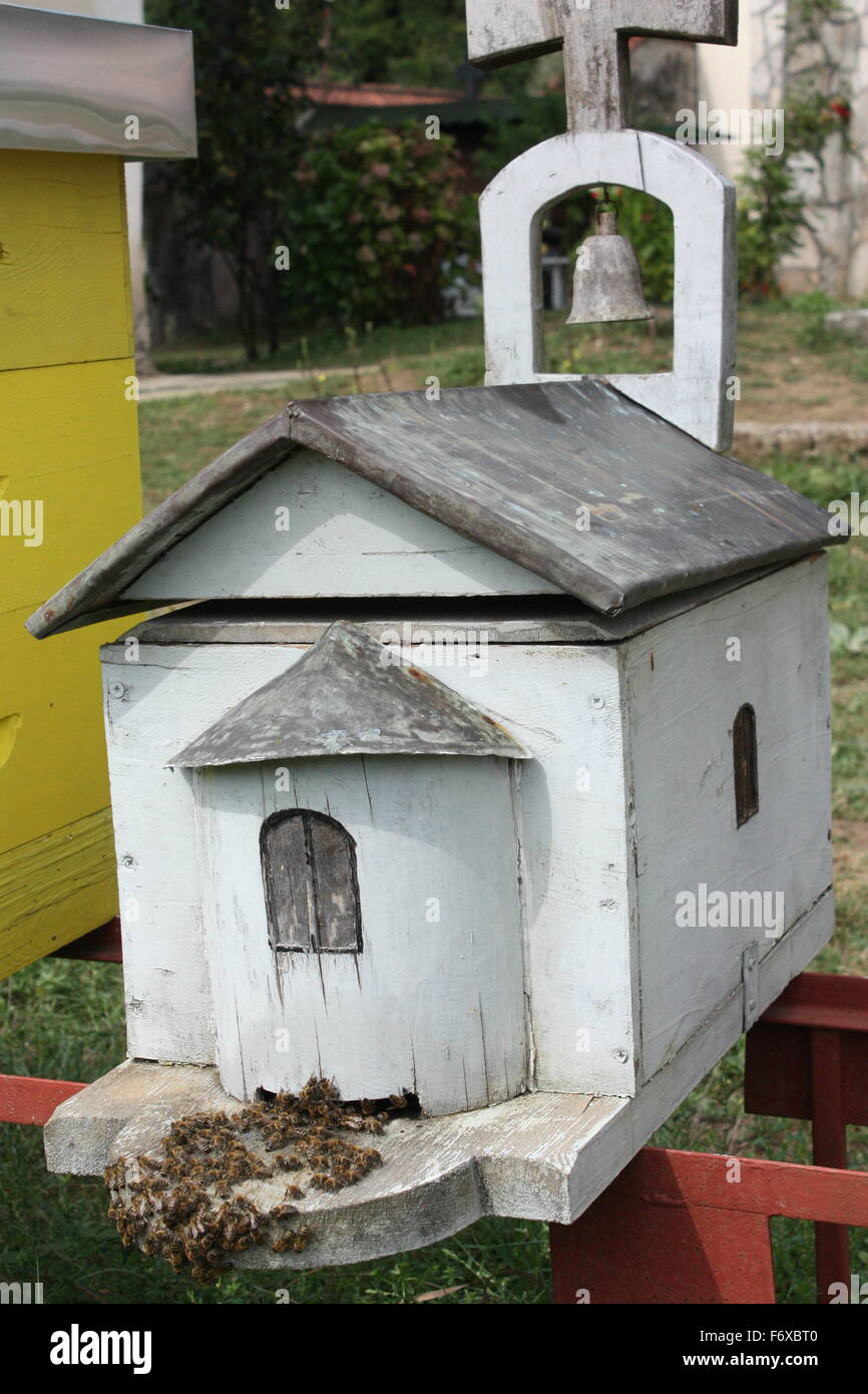 Beehive with a bell hi-res stock photography and images - Alamy