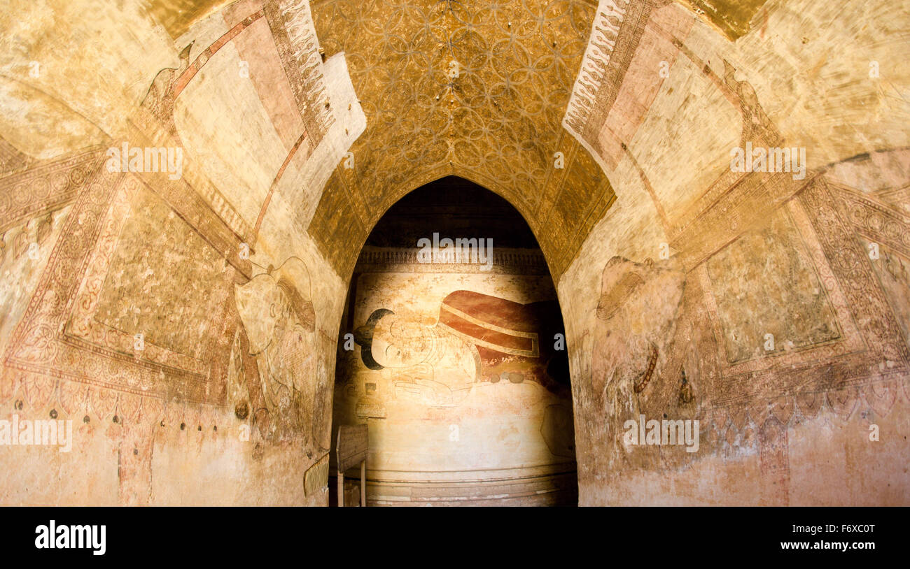 Mural painting in Sulamani Temple Stock Photo - Alamy