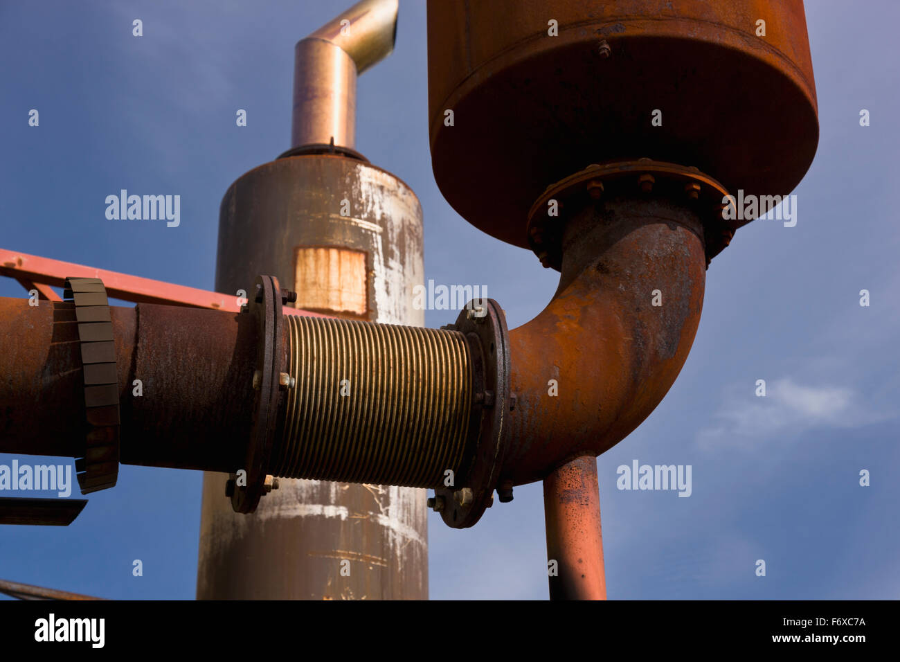 Threaded pipe fittings hi-res stock photography and images - Alamy