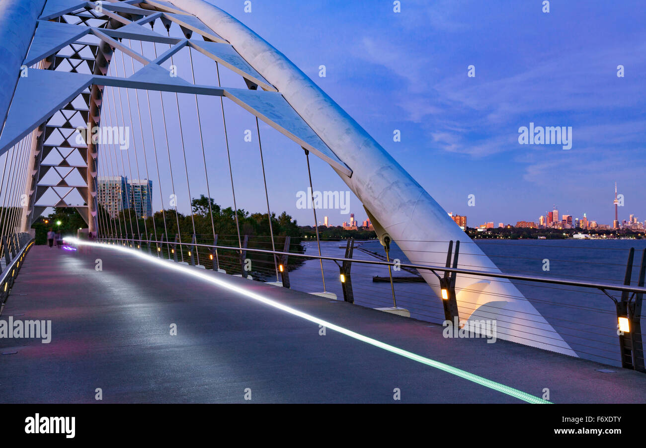 Humber river bridge toronto hi-res stock photography and images - Alamy