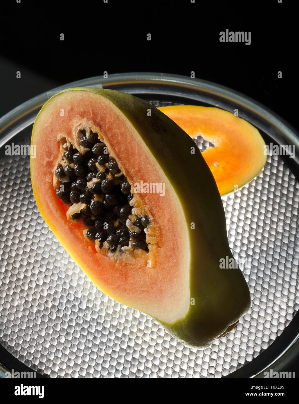 Papaya cutout hi-res stock photography and images - Alamy