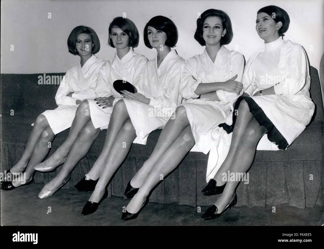 1964 - Everything's ready for the opening day.: In two days, Parisian ...