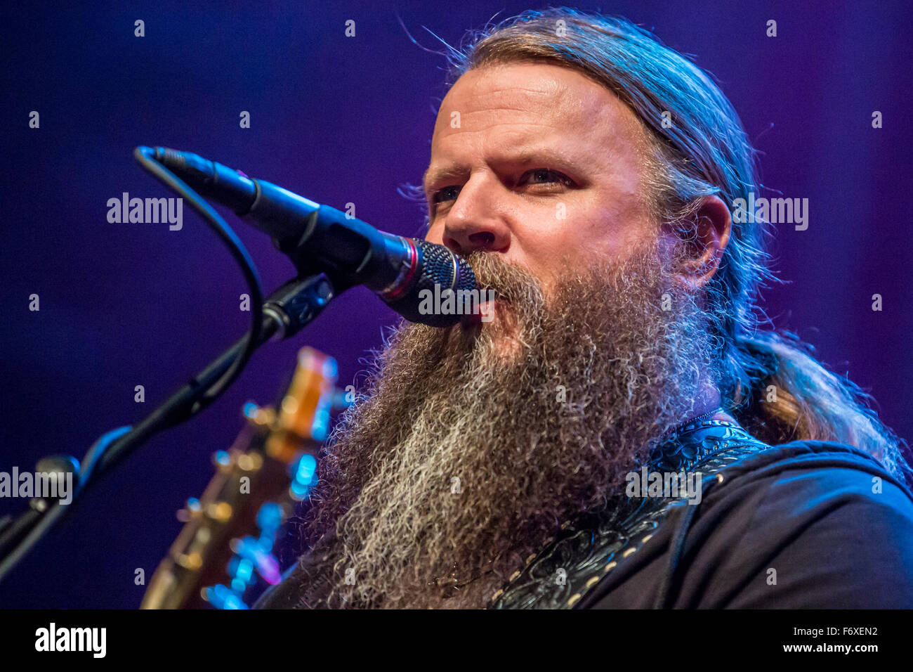 Detroit, Michigan, USA. 20th Nov, 2015. JAMEY JOHNSON performing on his ...
