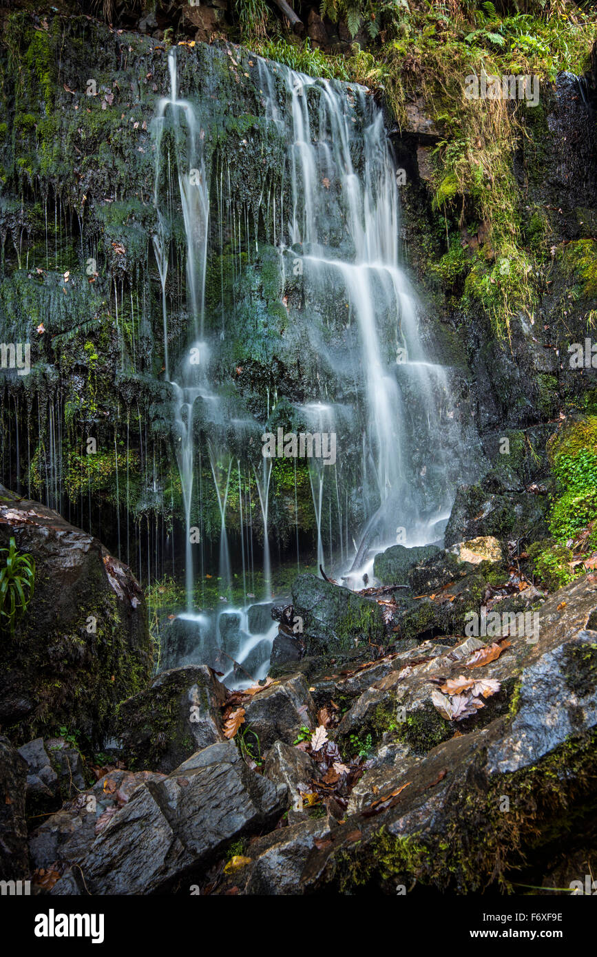Ystradfellte walkers hi-res stock photography and images - Alamy