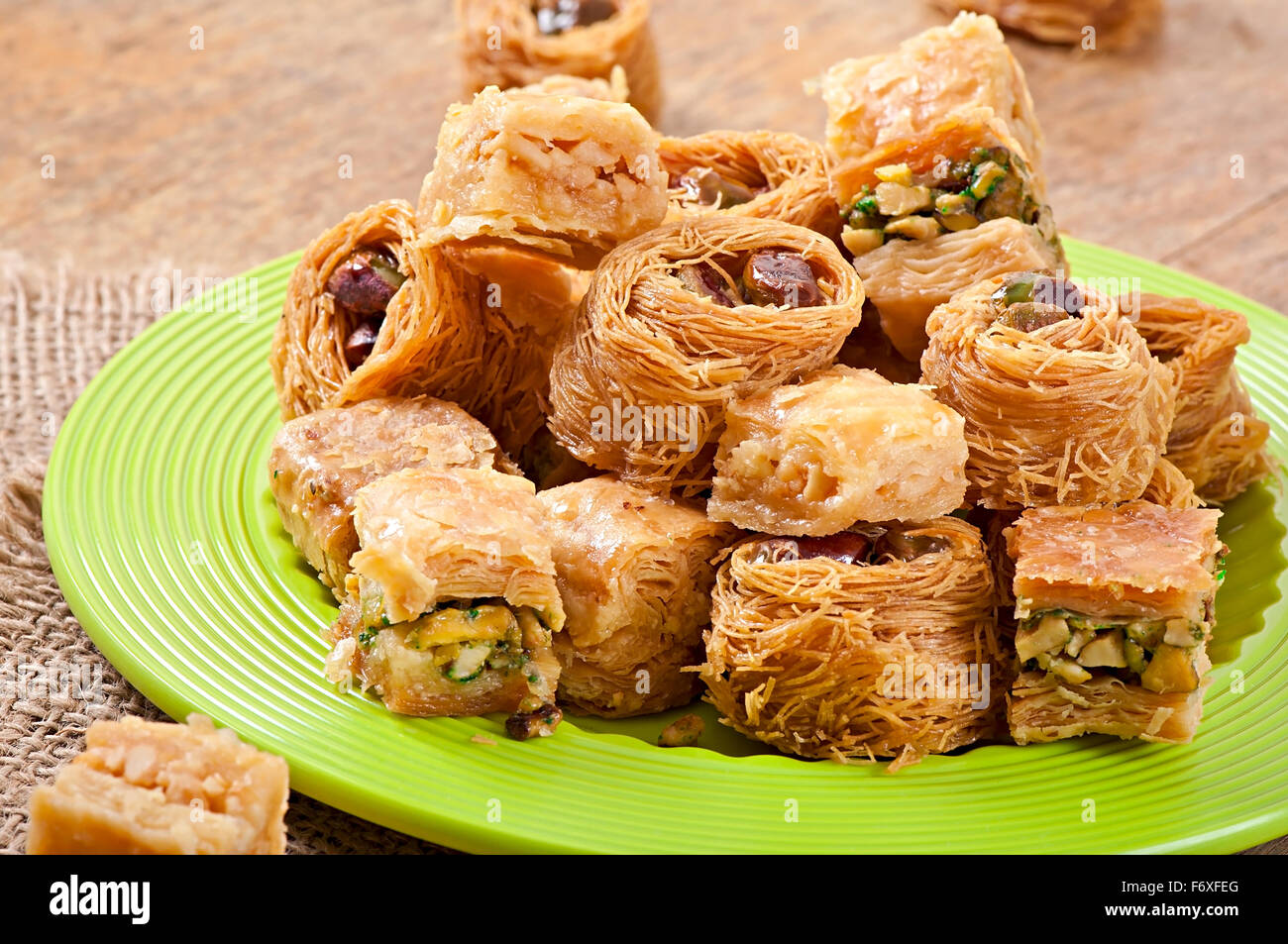 Persian sweets hi-res stock photography and images - Alamy