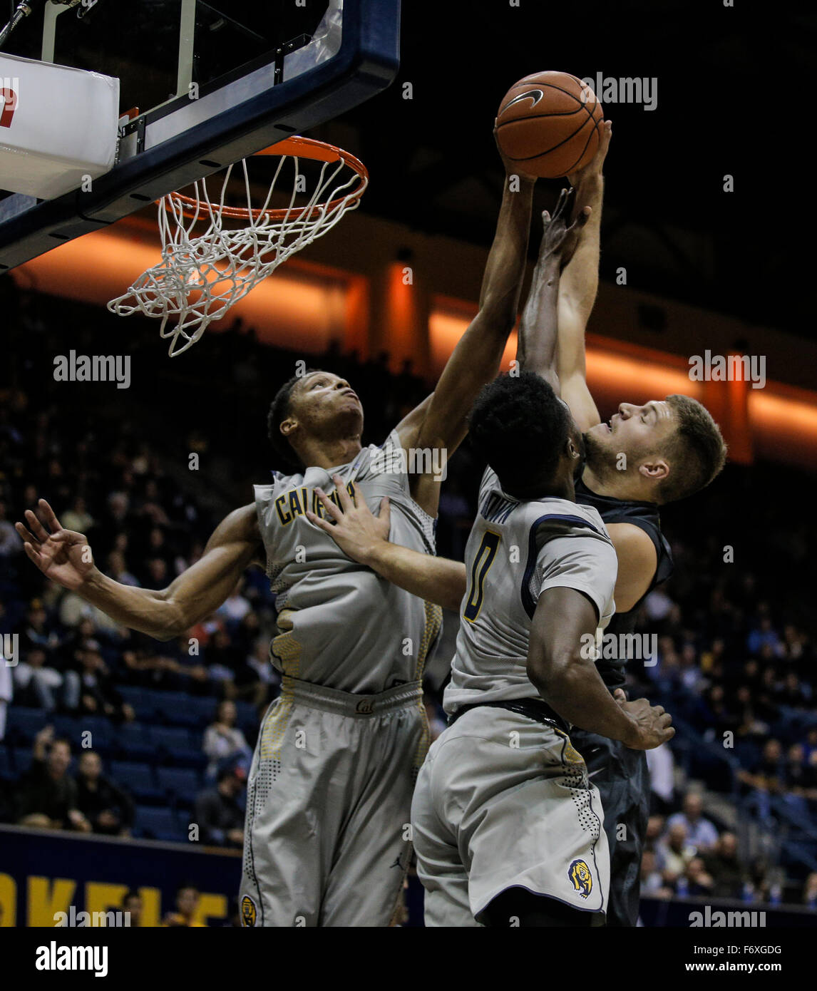 Berkeley USA CA. 20th Nov, 2015. California F # 1 Ivan Rabb had 14 ...