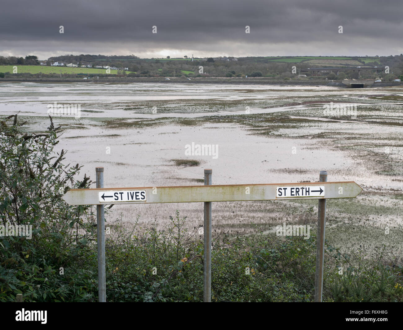 Erith station hi-res stock photography and images - Alamy