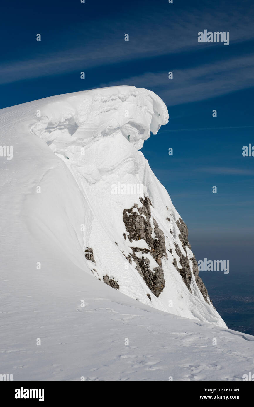 Snowdrift, snow, cornice, Hoher Göll, Berchtesgaden Alps, Bavaria ...