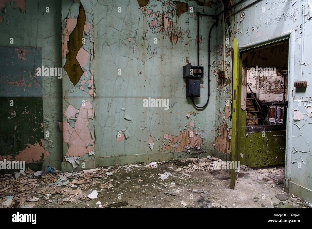 inside view of a deserted run down building Stock Photo - Alamy