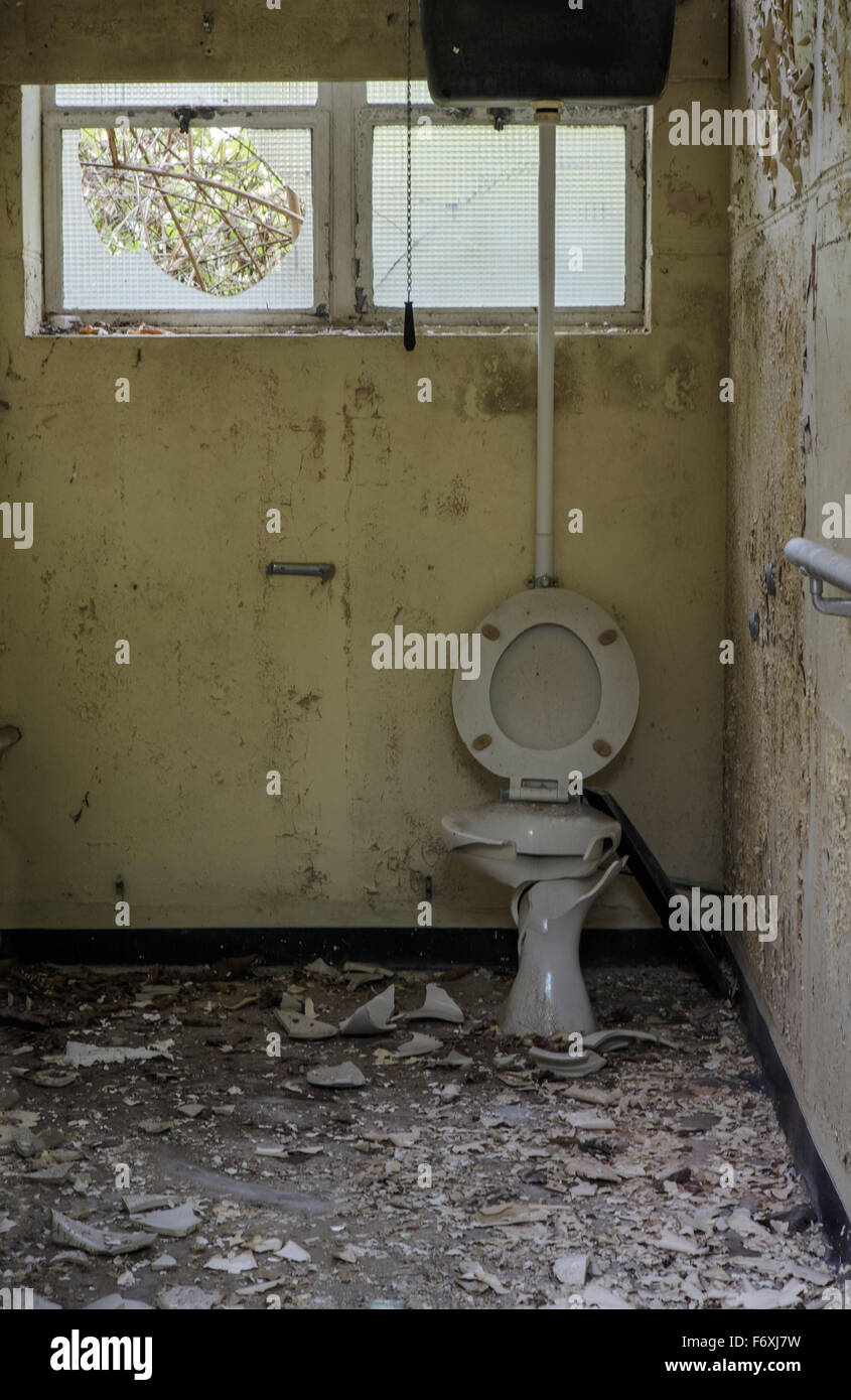 inside view of an old building with a broken loo Stock Photo - Alamy