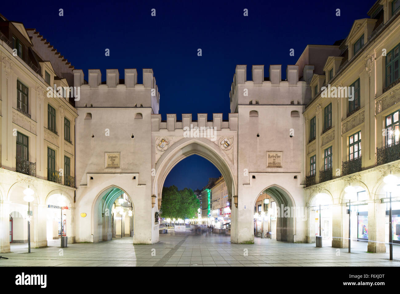 Western gate hi-res stock photography and images - Alamy