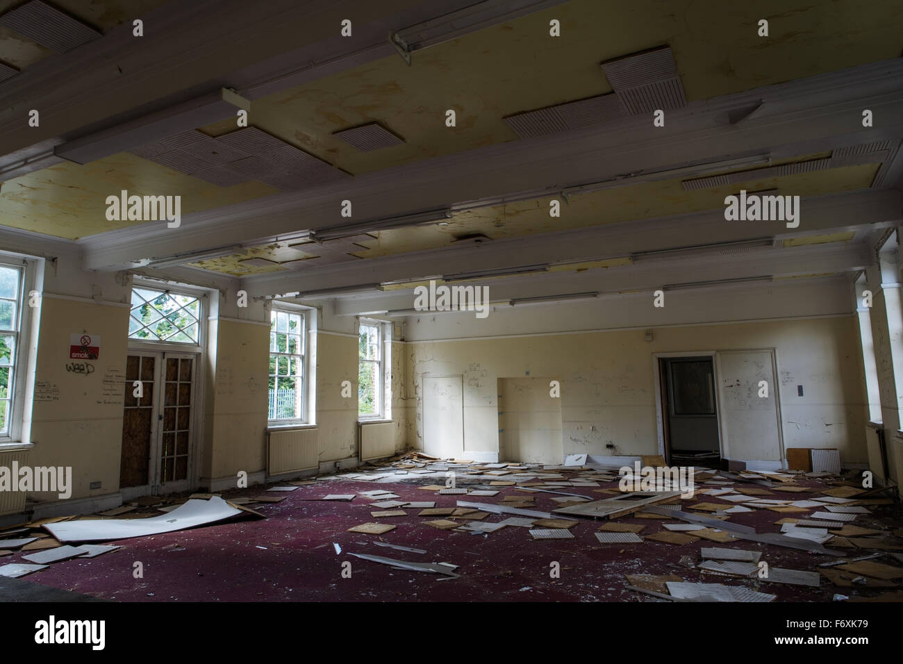 inside view of a deserted run down building Stock Photo - Alamy