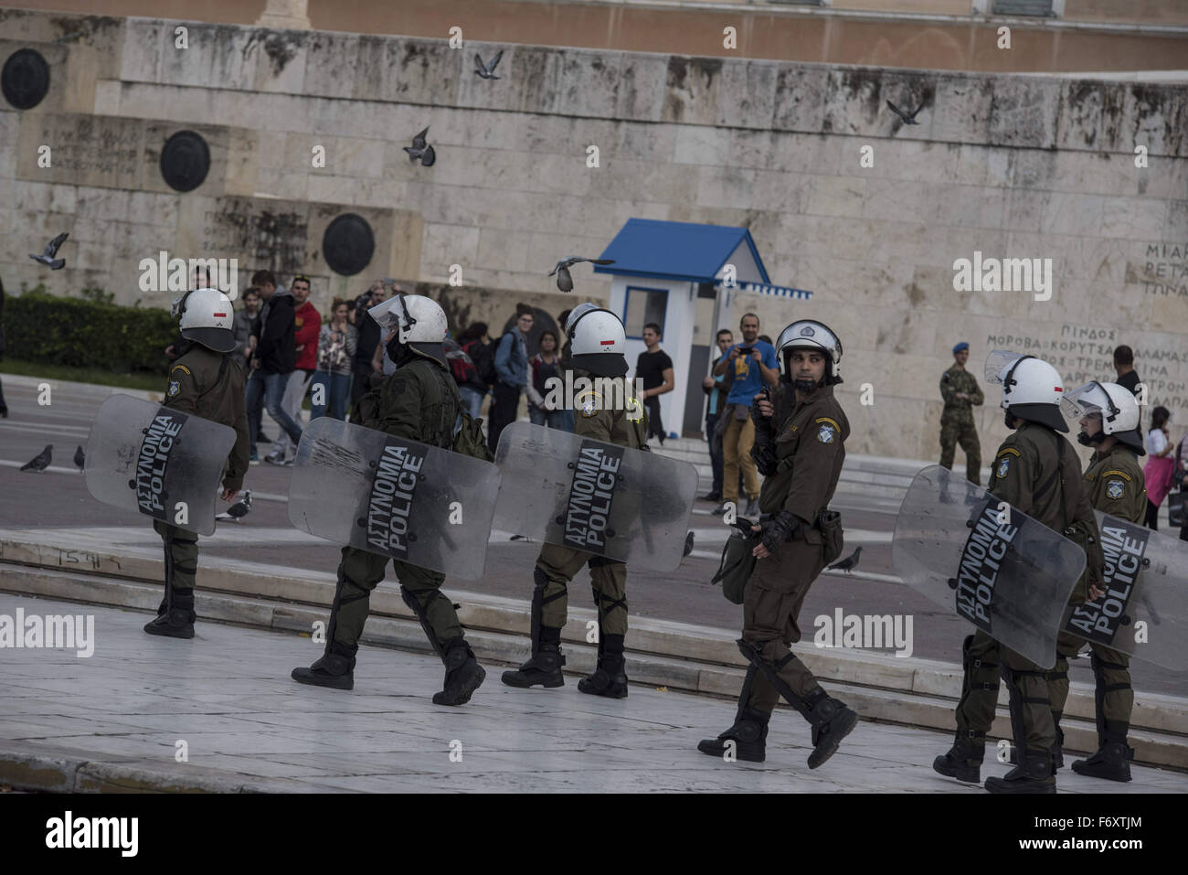 Secure borders hi-res stock photography and images - Alamy