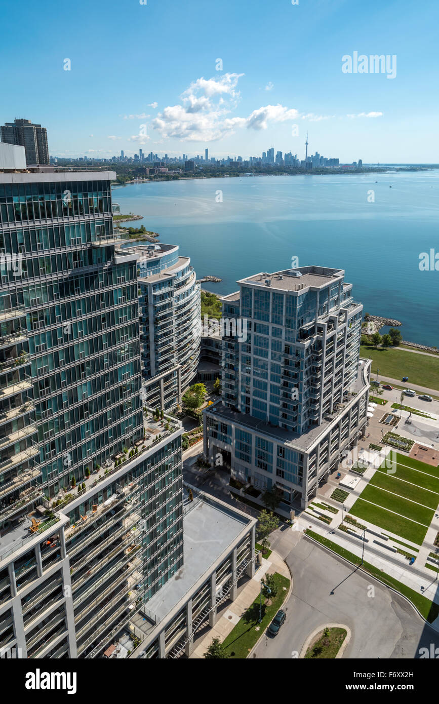 Toronto skyline from Ontario lake in sunny morning Stock Photo - Alamy