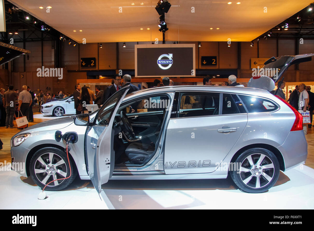 Hybrid electric vehicle engine hi-res stock photography and images - Alamy