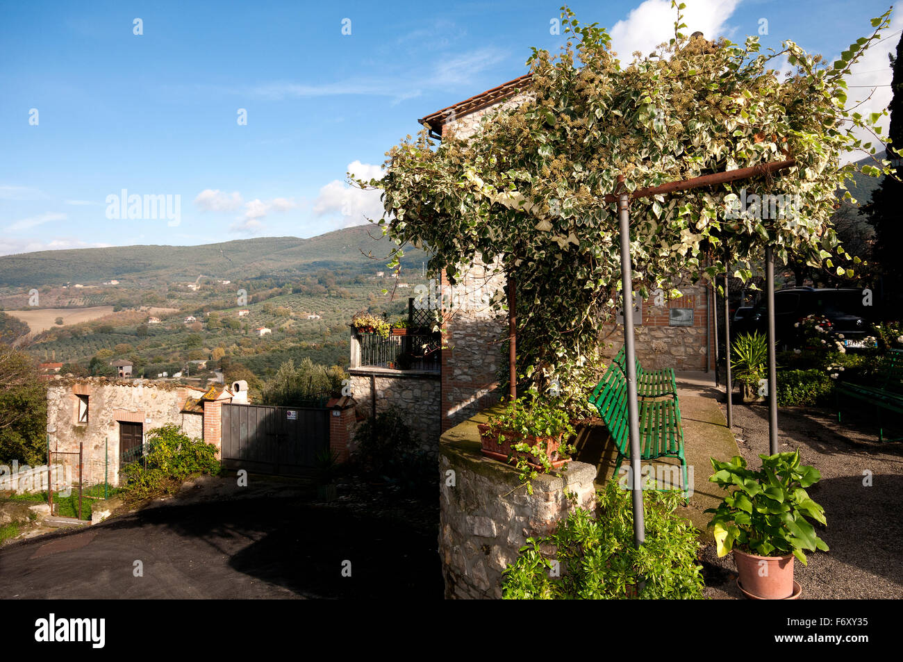 Montecchio village hi-res stock photography and images - Alamy
