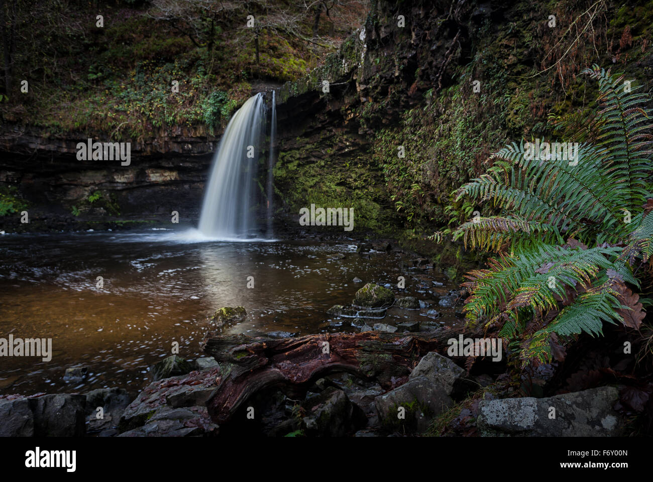 Lady falls wales hi-res stock photography and images - Alamy
