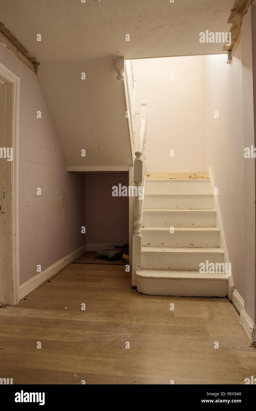 building being renovated in need of repair Stock Photo - Alamy