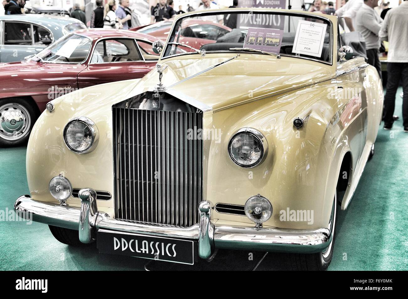 Classic & sports car show Stock Photo - Alamy