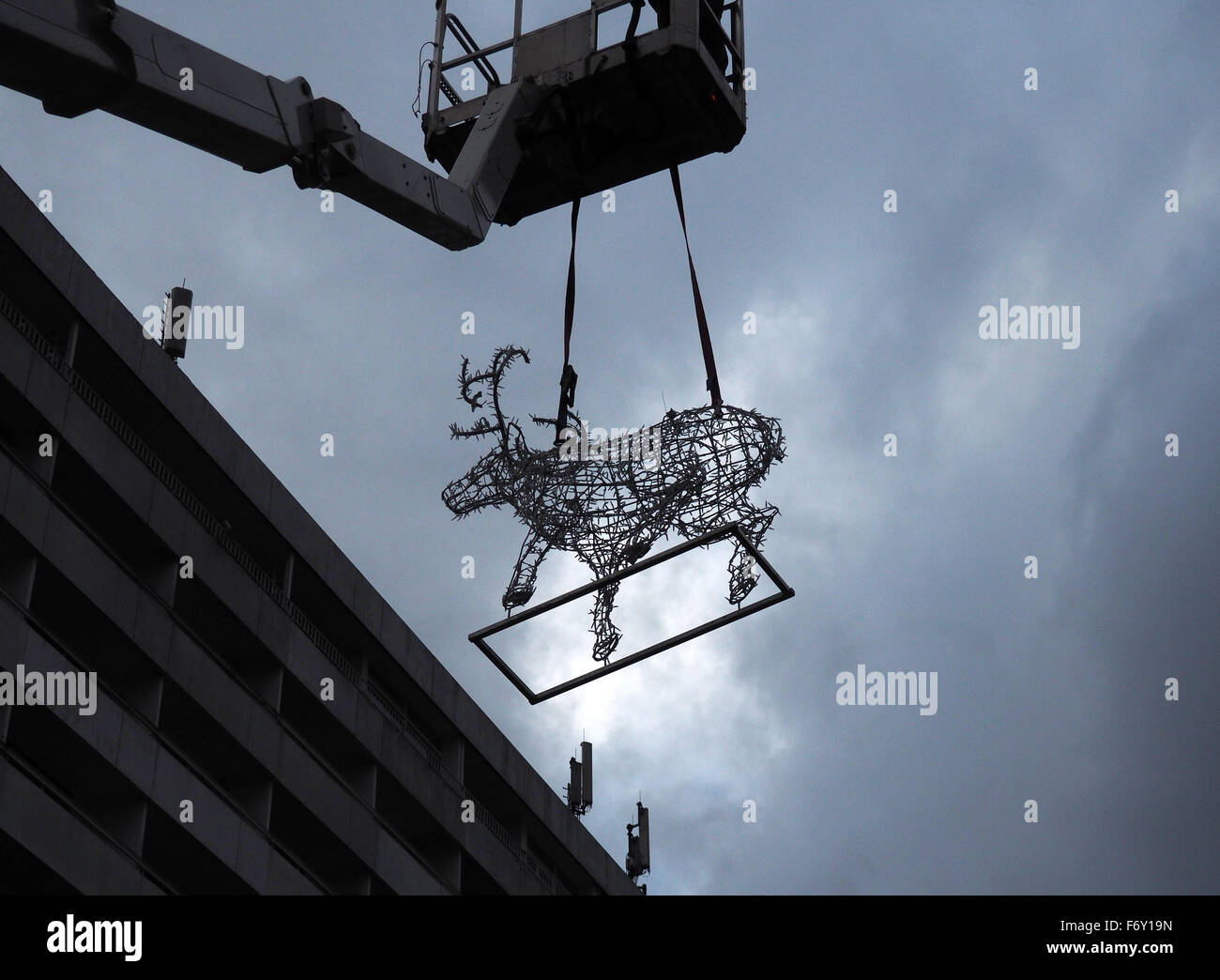 Lifting carriage hi-res stock photography and images - Alamy