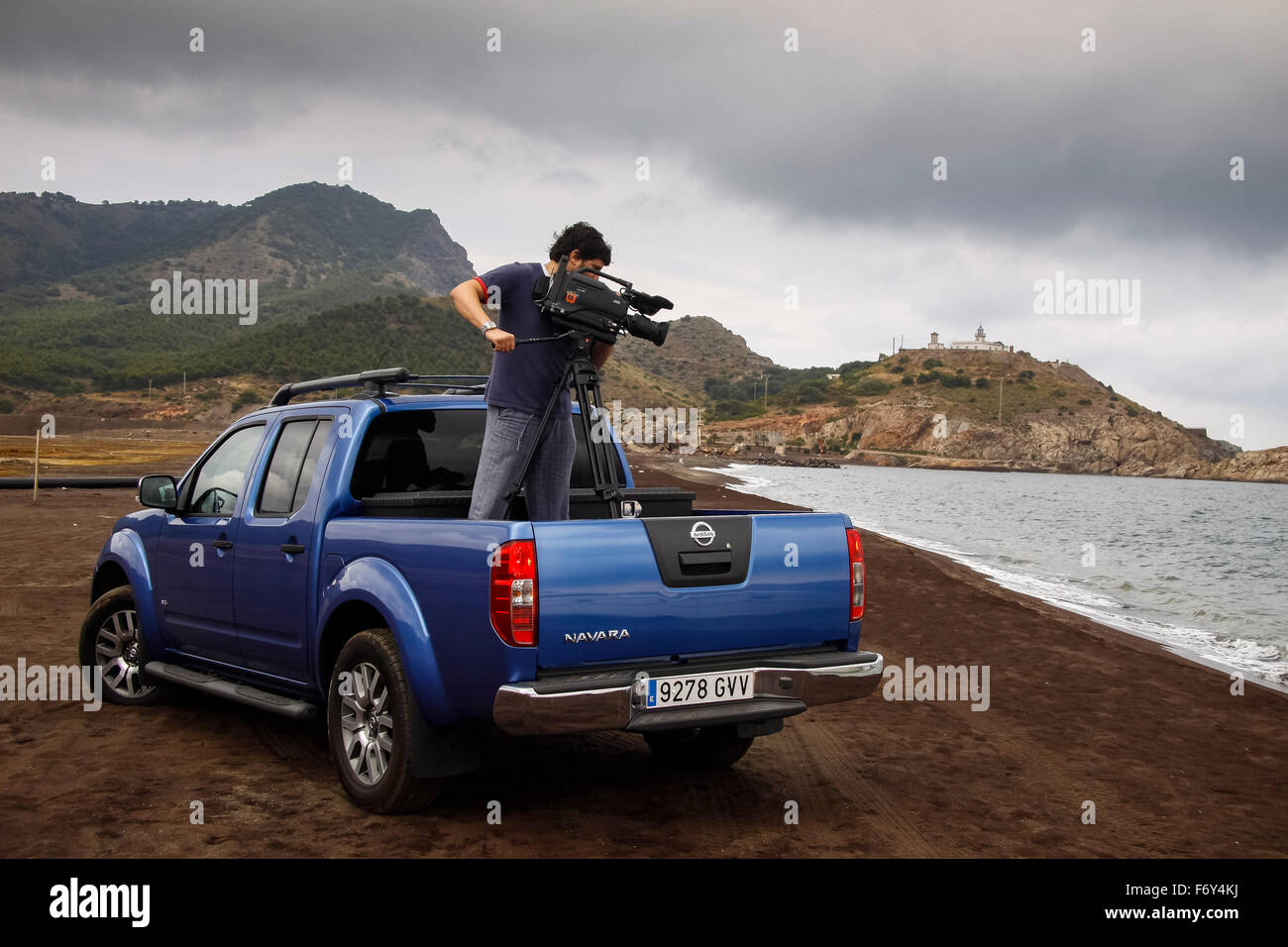Nissan Navara pick up Stock Photo - Alamy