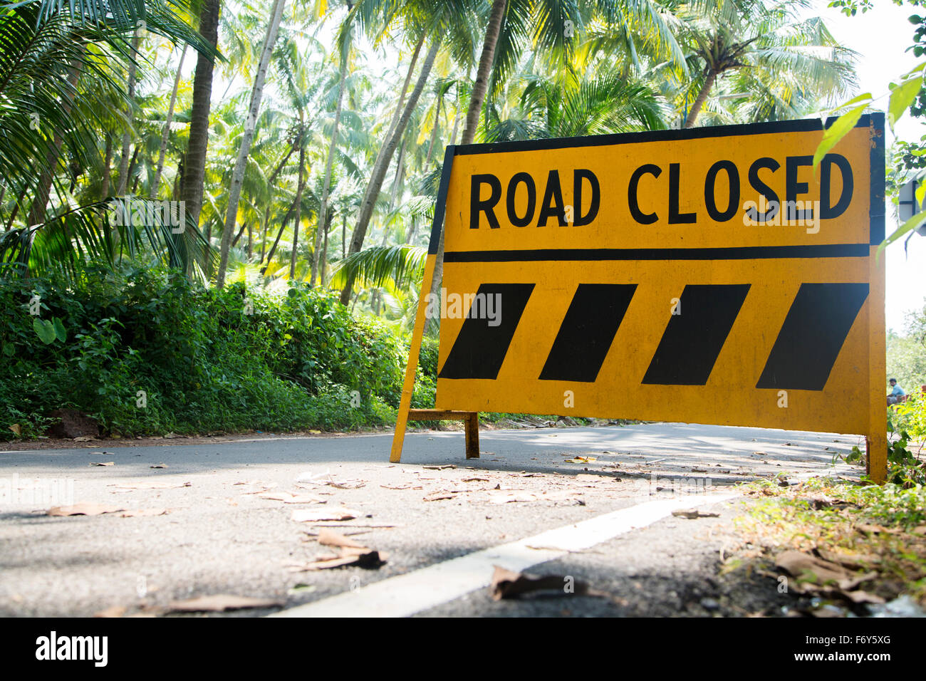 Goa road sign hi-res stock photography and images - Alamy